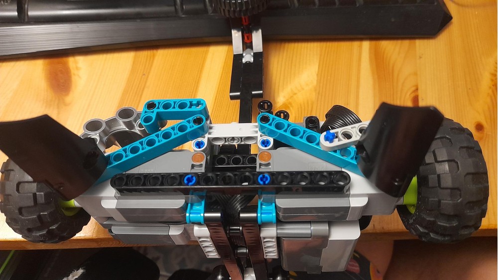 Lego Moc Battlebot Scorpioneer By Rixin Rebrickable Build With Lego
