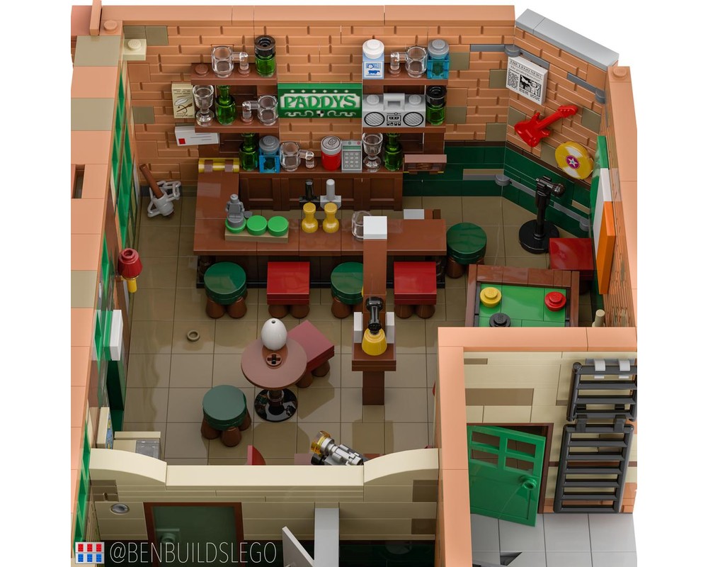 LEGO MOC Modular Paddy's Pub by benbuildslego | Rebrickable - Build ...