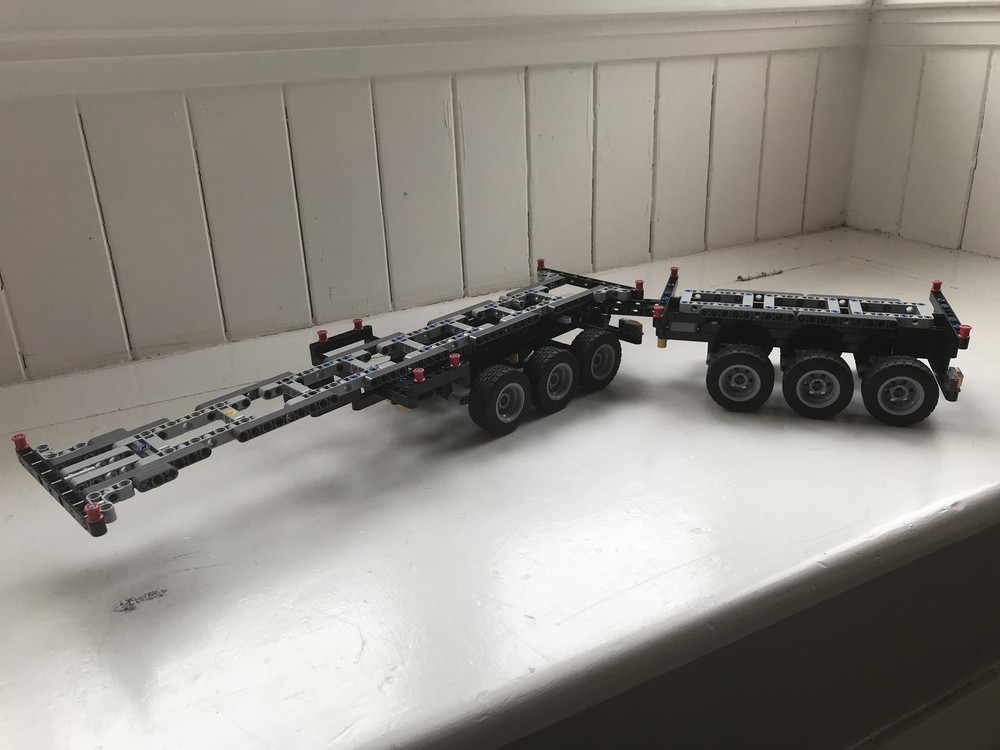 LEGO MOC BTrain Skeletal Container Trailer by Smudge | Rebrickable ...