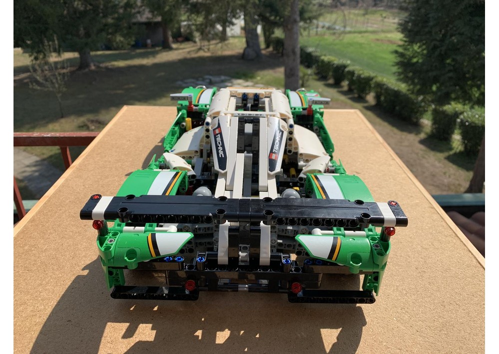 LEGO MOC-109282 42039 24H RACE CAR (Powered Up) by EmanueLego ...