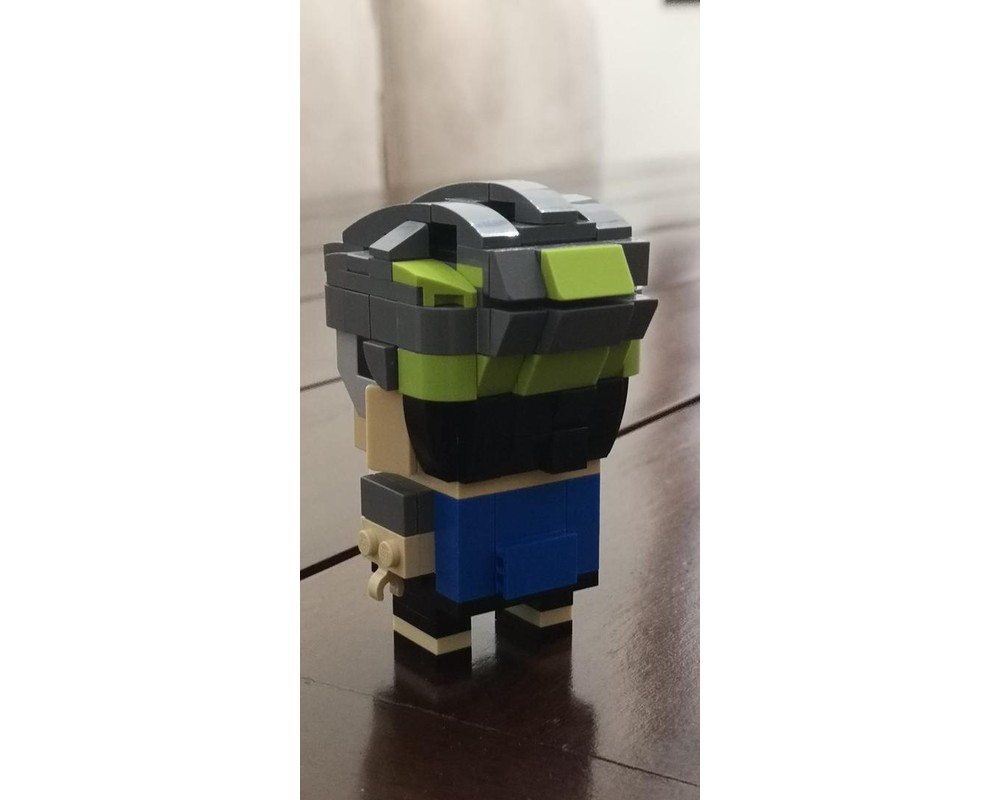 LEGO MOC Mustache Cyclist by birdbrickbuilds | Rebrickable - Build with ...