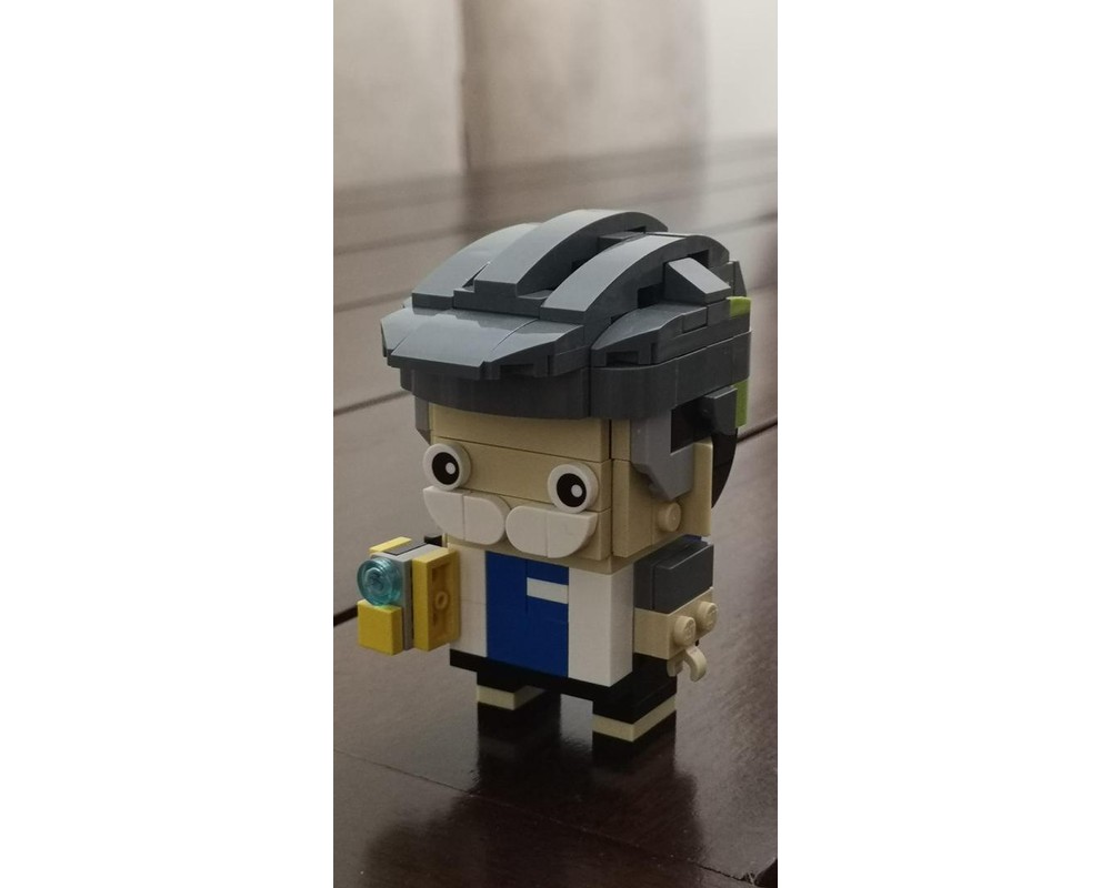 LEGO MOC Mustache Cyclist by birdbrickbuilds | Rebrickable - Build with ...