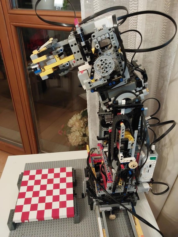 LEGO MOC EV3 Robotic Arm with 7 DOF + Gripper by mr_majczel ...
