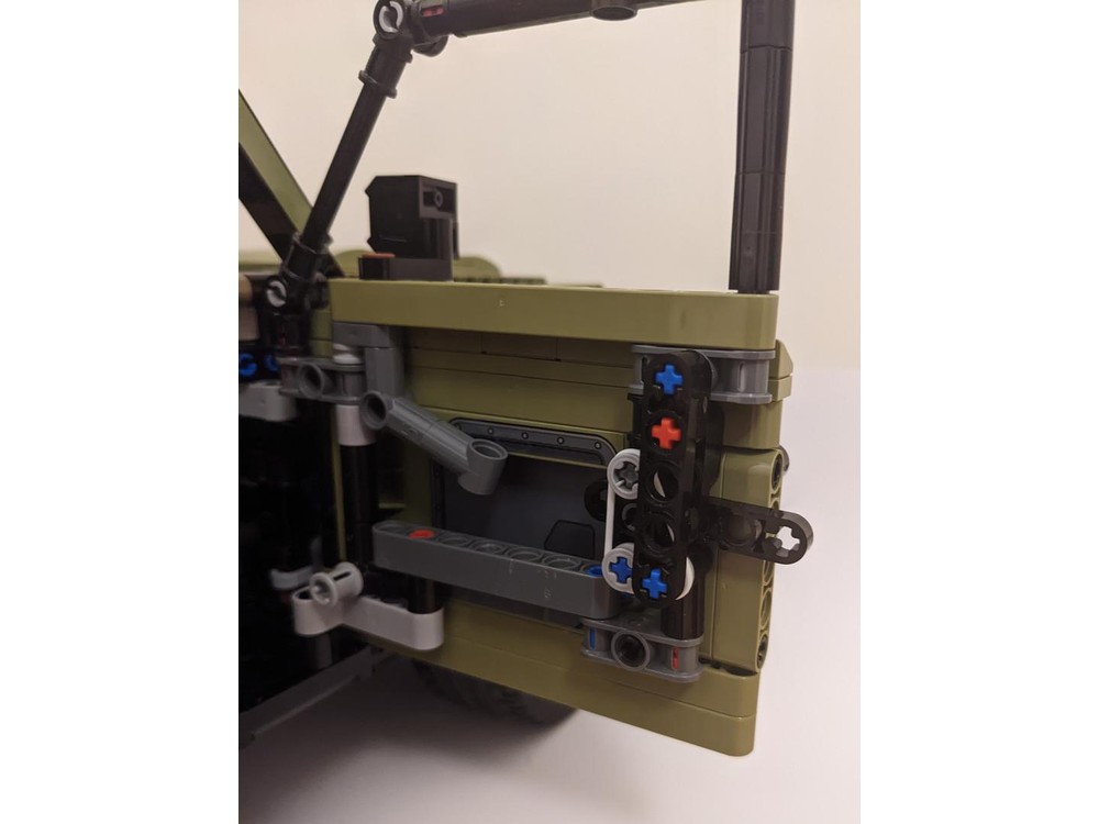 LEGO MOC 42110 door lock by mzweifel | Rebrickable - Build with LEGO