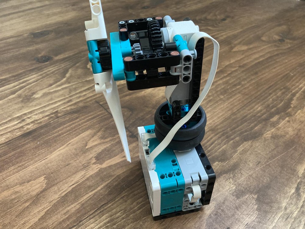 LEGO MOC Desk Fan by BD Technic | Rebrickable - Build with LEGO