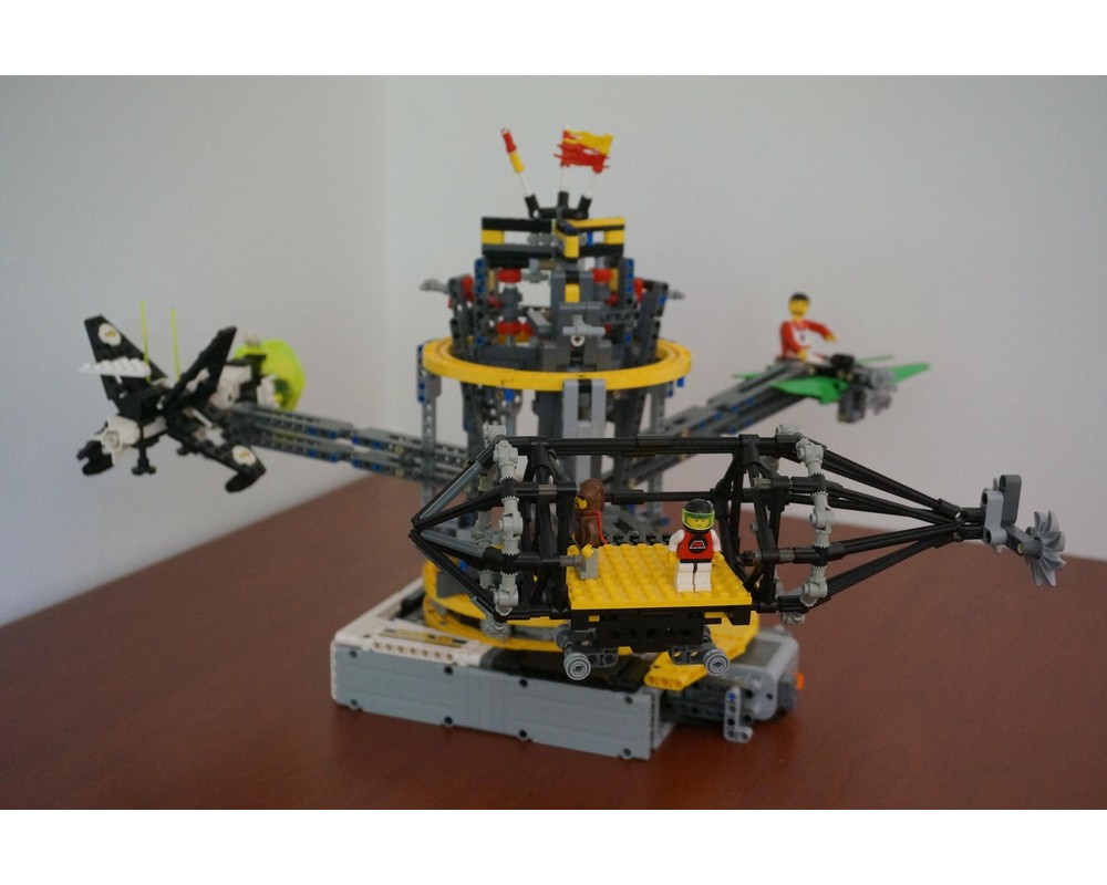 LEGO MOC Carousel by SKKAY | Rebrickable - Build with LEGO