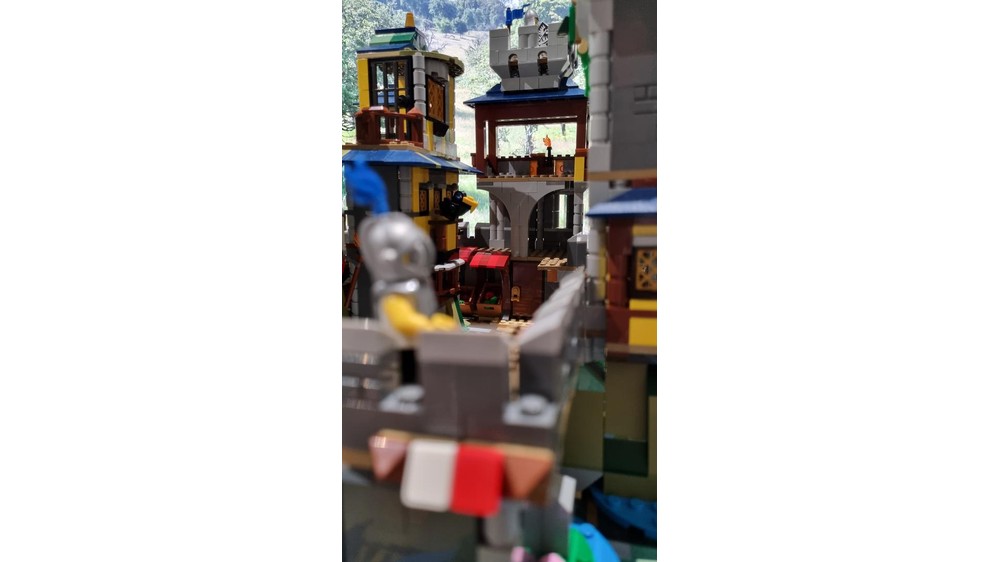 Lego Moc 31120 Castle Extension By Brinvoraha Rebrickable Build