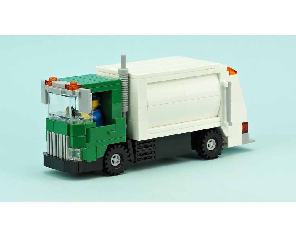 LEGO MOC Garbage truck by De_Marco | Rebrickable - Build with LEGO