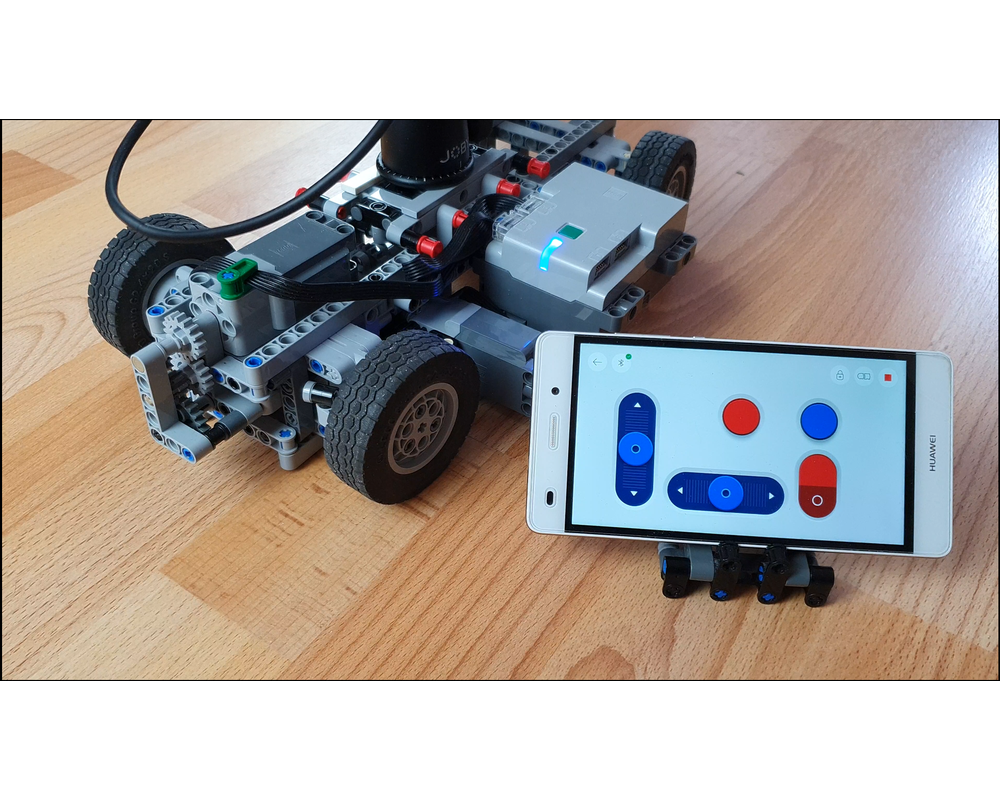 LEGO MOC Motorized Camera Dolly by legendsofleo | Rebrickable - Build ...