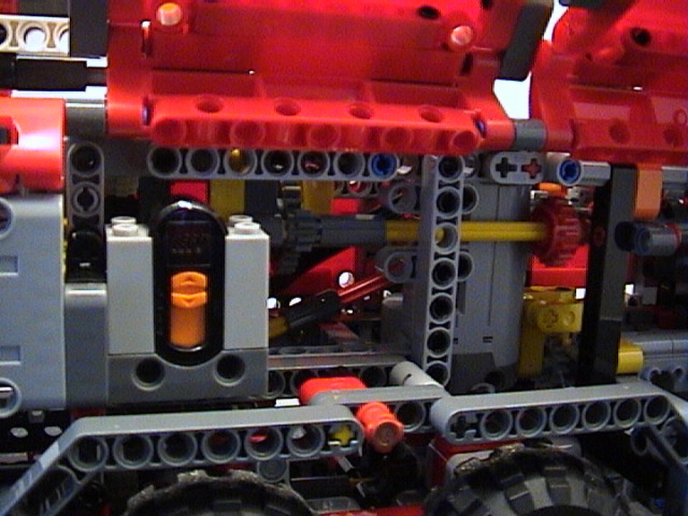 LEGO MOC 42068 Remote Driving functions by Lucky-Ramses | Rebrickable ...