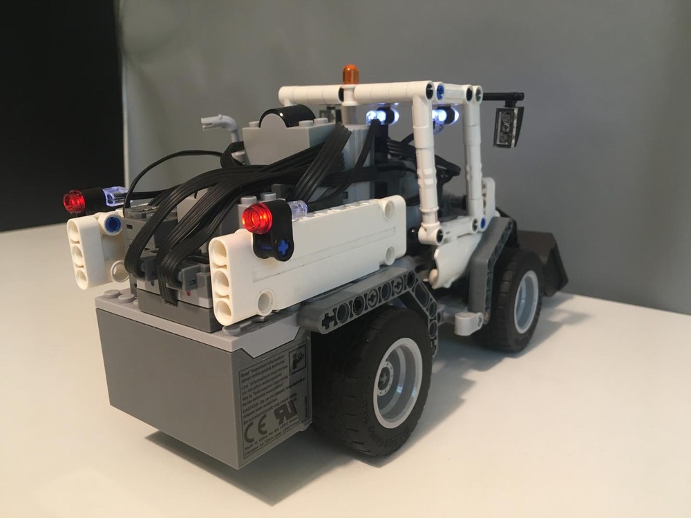 LEGO MOC Wille Loader by paave | Rebrickable - Build with LEGO