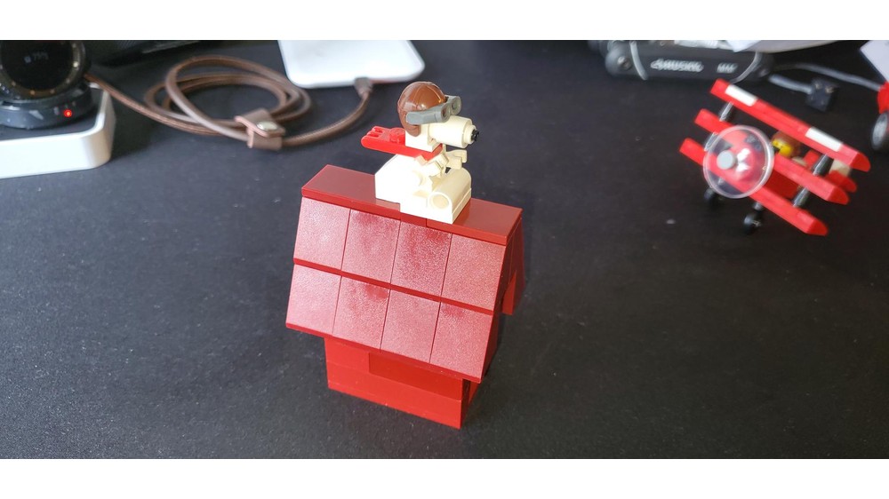 LEGO MOC Snoopy vs Red Baron (mainly for JK Brickwork's "Pursuit of ...