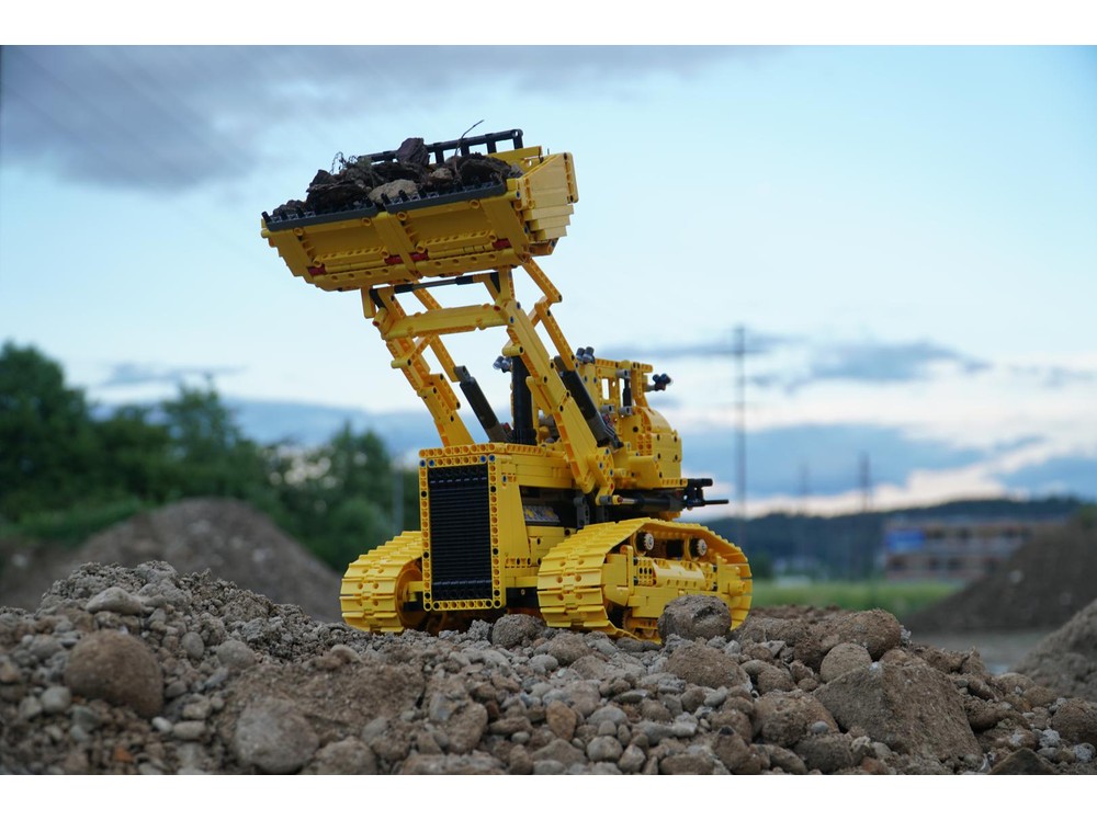 LEGO MOC Komatsu D155S Crawler Loader by Mani91 | Rebrickable - Build ...