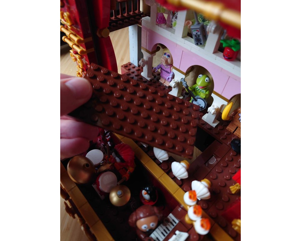 LEGO MOC Muppet Theatre by mstrutt | Rebrickable - Build with LEGO