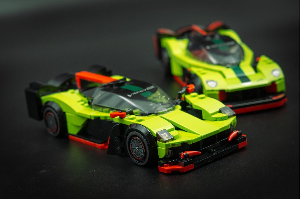 Lego Moc Aston Martin Valkyrie Amr Pro Official By Nv Carmocs
