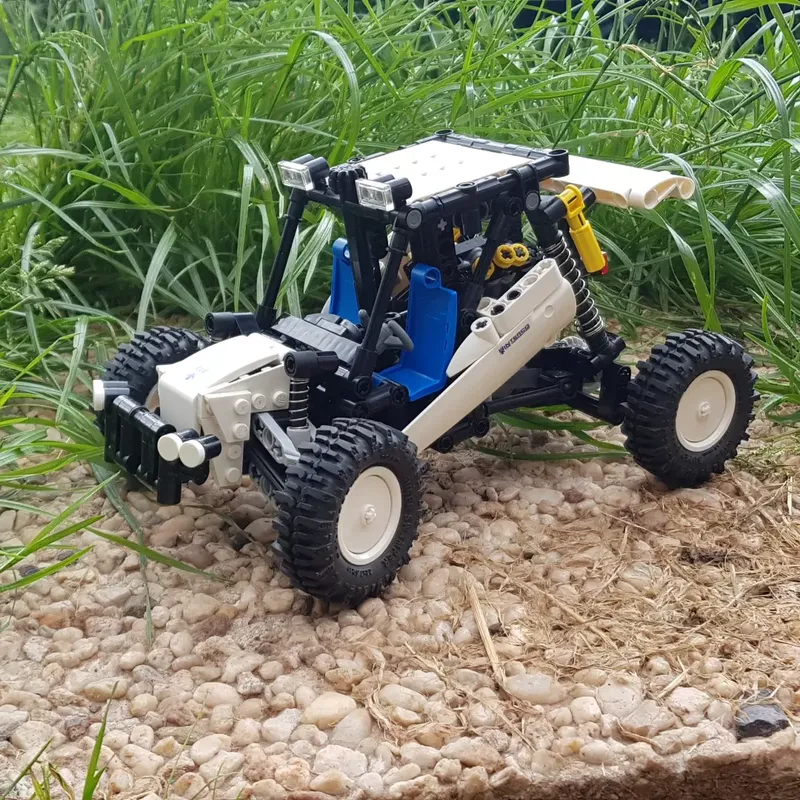 LEGO MOC SWB Small White Buggy MK2 by wystrach_sam | Rebrickable ...