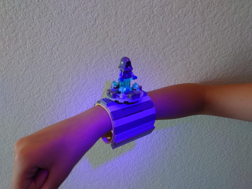 LEGO MOC Sith Holographic Wrist Communicator by Thomus_Bean ...