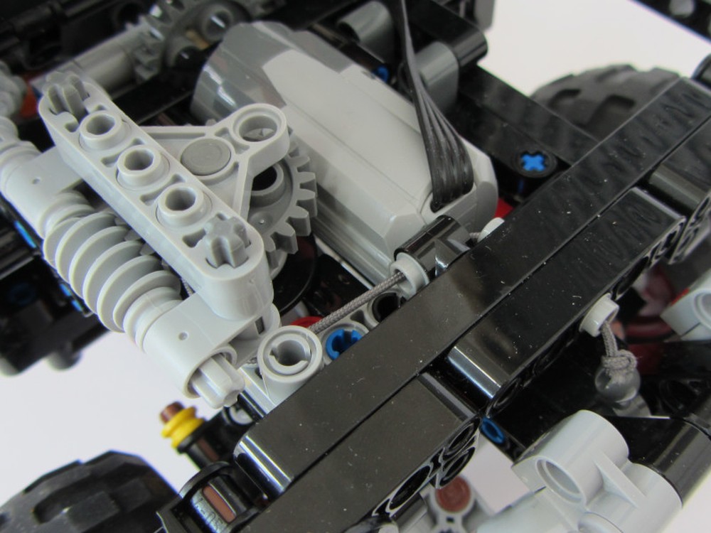 LEGO MOC //COMMANDO// winch by johnnym | Rebrickable - Build with LEGO