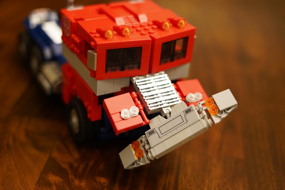 LEGO MOC-114382 Optimus Prime Bumper Mod by Guitrum | Rebrickable ...