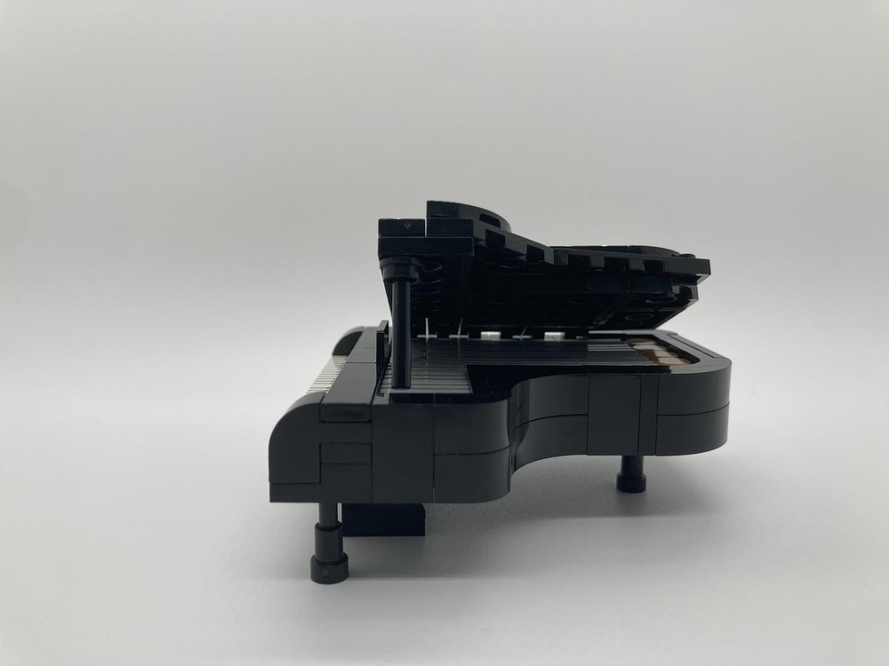 LEGO MOC Grand Piano (Minifig Scale) by BricksBoardsAndBits ...
