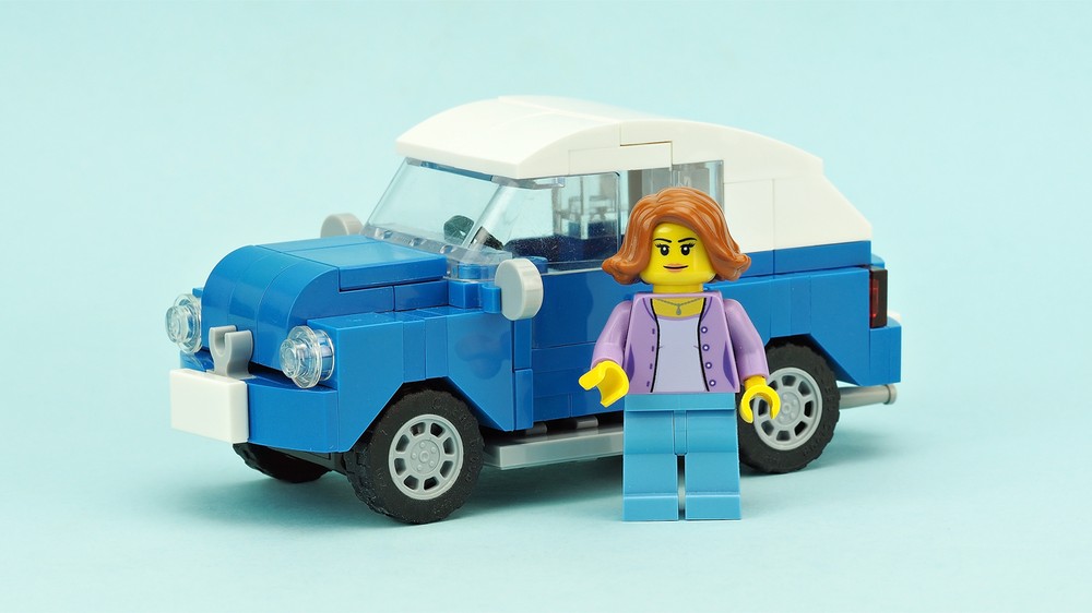 LEGO MOC Blue vintage car by De_Marco | Rebrickable - Build with LEGO