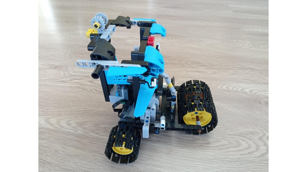 Lego Moc Road Roller 42095 Alternative By Erikgs Rebrickable Build