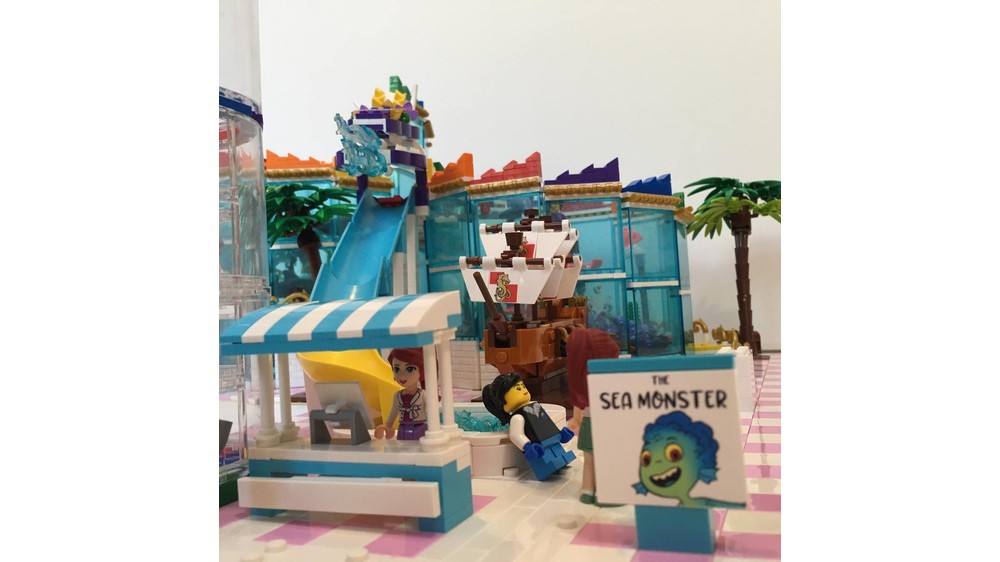 LEGO MOC The Sea Monster by bugsbycarlin | Rebrickable - Build with LEGO