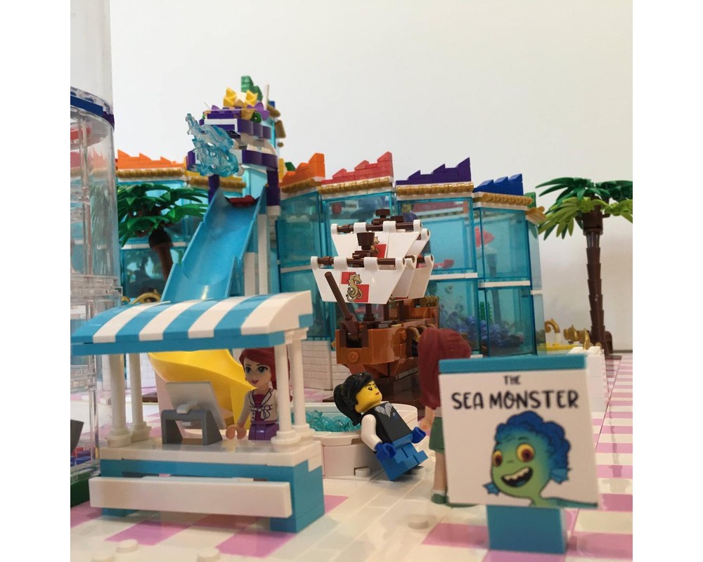 LEGO MOC The Sea Monster by bugsbycarlin | Rebrickable - Build with LEGO