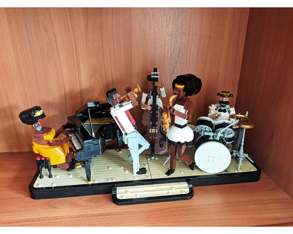 LEGO MOC Saxophone player by brickuba | Rebrickable - Build with LEGO
