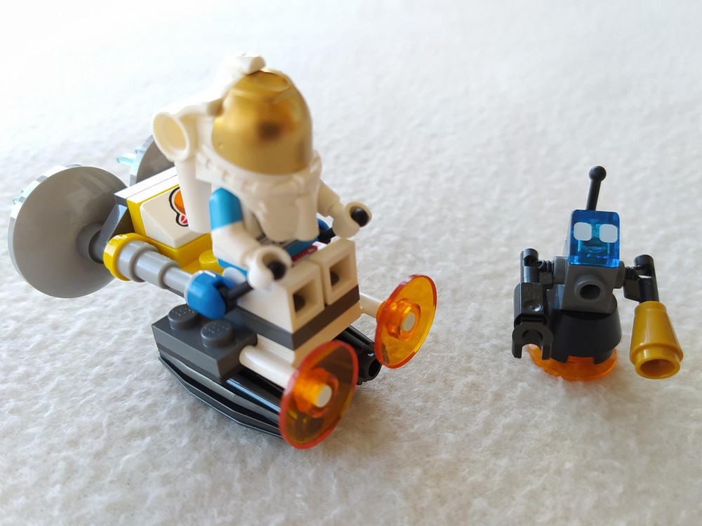 LEGO MOC 60354 Space Sledge and Robot 6807 by thekitchenscientist ...