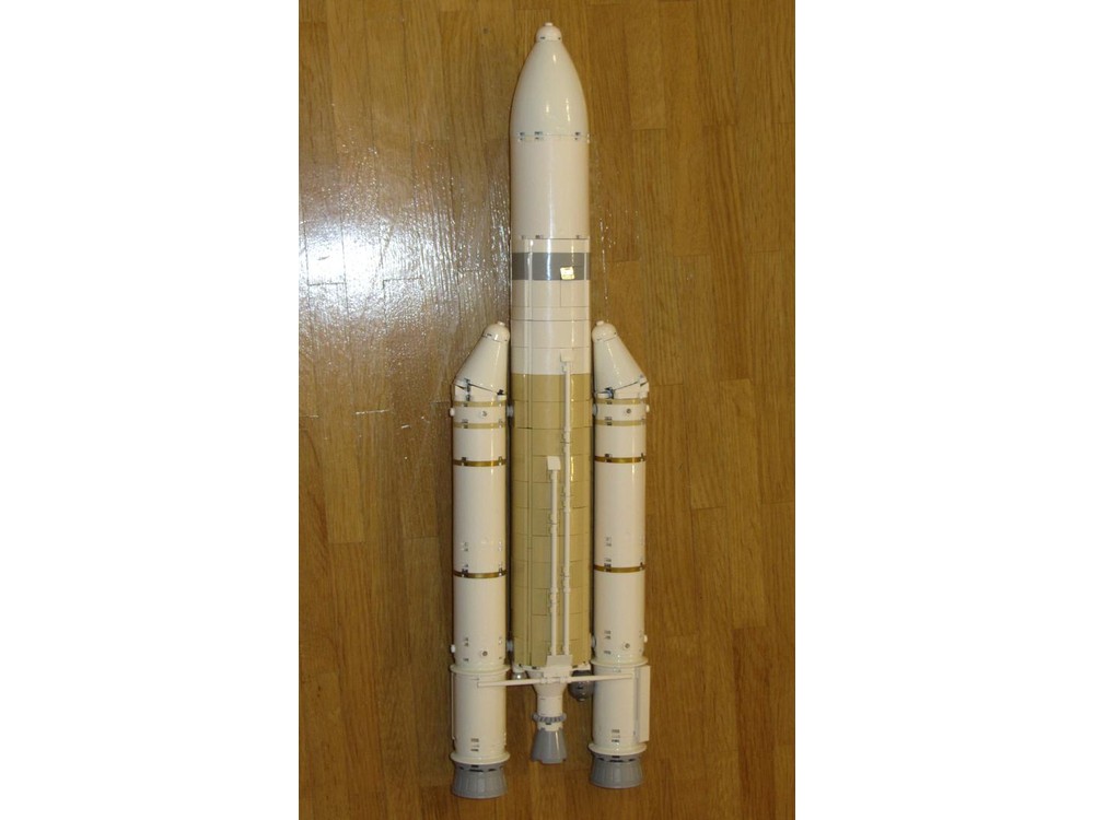 Lego Moc Esa Ariane 5 By Chha Rebrickable Build With Lego