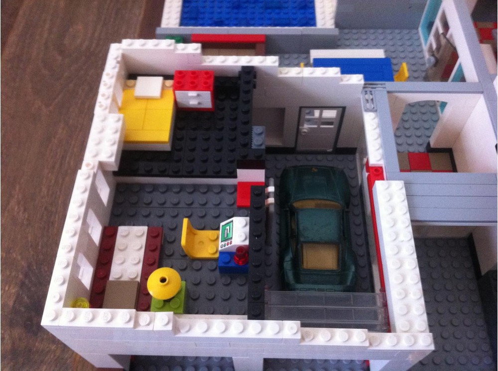 LEGO MOC Luxury Villa by Turbo8702 | Rebrickable - Build with LEGO