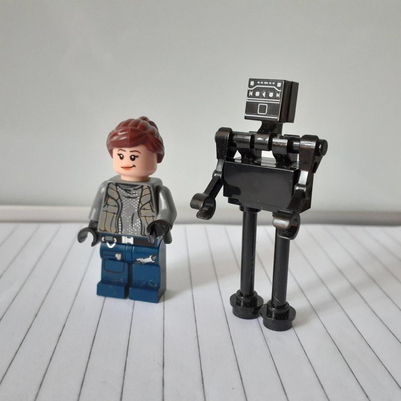 LEGO MOC K-2SO by PRbrickbuilder | Rebrickable - Build with LEGO