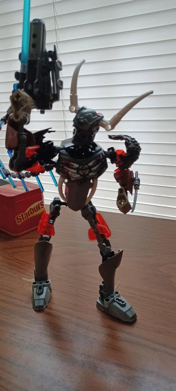 LEGO MOC the hunter by Millennium1999 studios | Rebrickable - Build ...