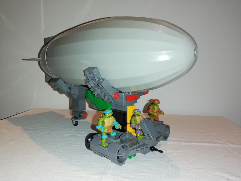 LEGO MOC Turtle Blimp by tottimas | Rebrickable - Build with LEGO