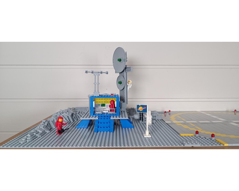 LEGO MOC Crater Plate for the new 10497 Galaxy Explorer by paalrise ...