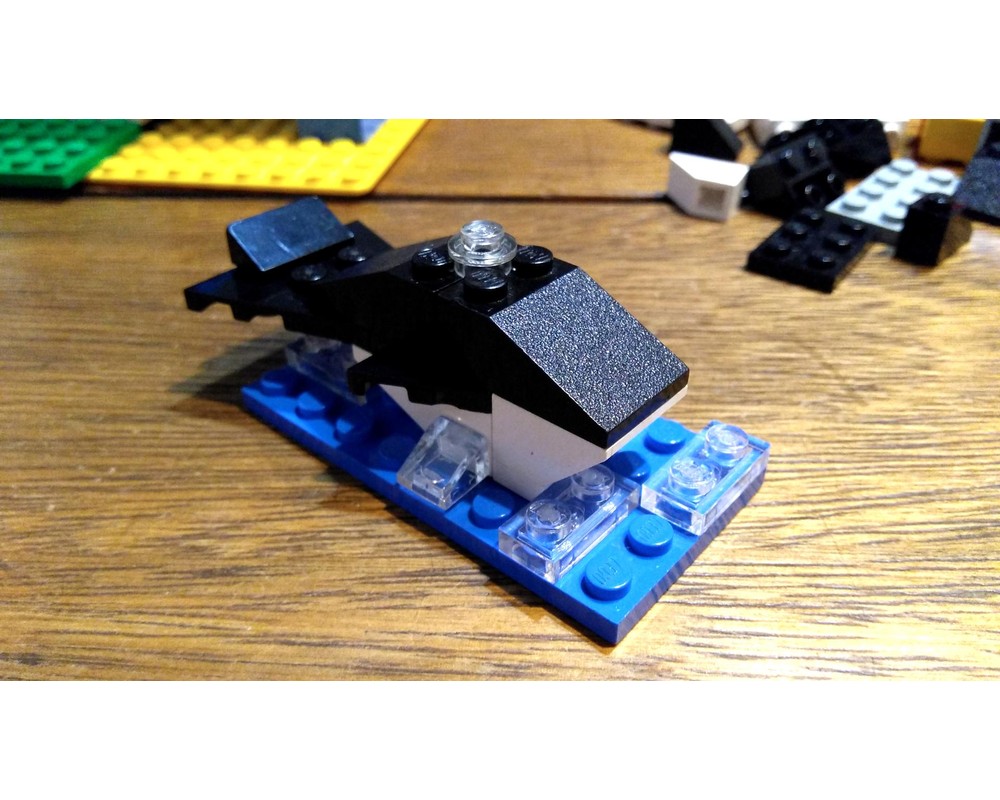 LEGO MOC Nano Whale by Saitodepaula | Rebrickable - Build with LEGO