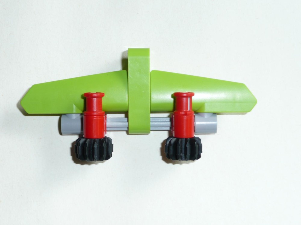 LEGO MOC little plane by BrickBuildPC | Rebrickable - Build with LEGO