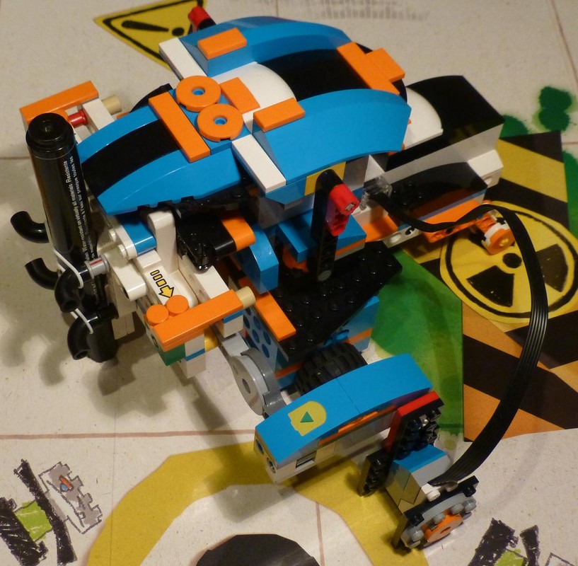 LEGO MOC Boost Writing, Drawing & Copy-Bug by Bundy | Rebrickable ...