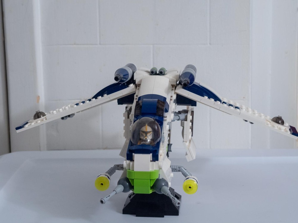 Lego Moc Umbara Laat Gunship By Lswfiend Rebrickable Build With Lego
