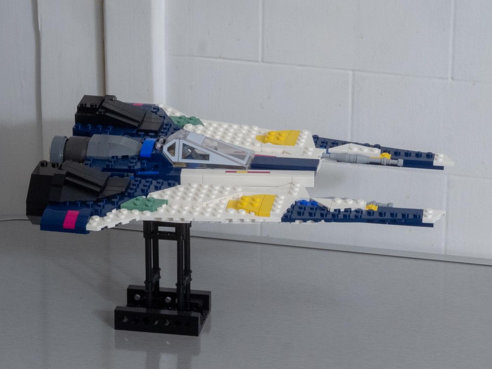 Lego Moc Fang Fighter By Lswfiend Rebrickable Build With Lego