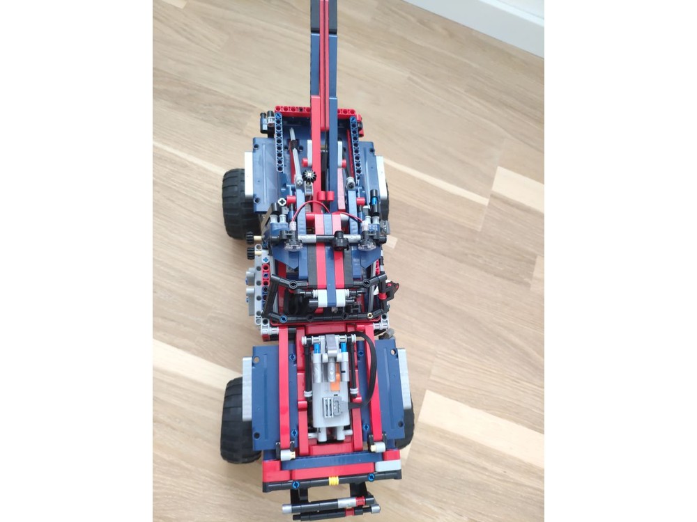 LEGO MOC-121629 Fury '69 Charger (41999) by yeongngyen | Rebrickable ...
