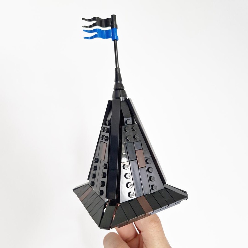 LEGO MOC Small 4-Sloping Roof by EDGE OF BRICKS | Rebrickable - Build ...