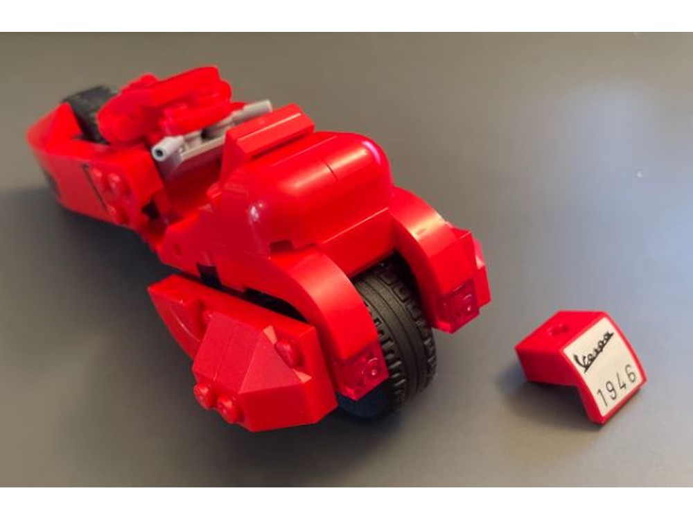 Lego Moc Akira Bike Mod By Ericnunya Rebrickable Build With Lego