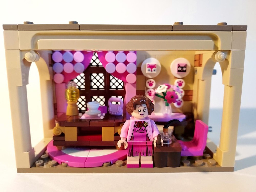 LEGO MOC-122205 Professor Dolores Umbridge's Office by TrevorToad ...