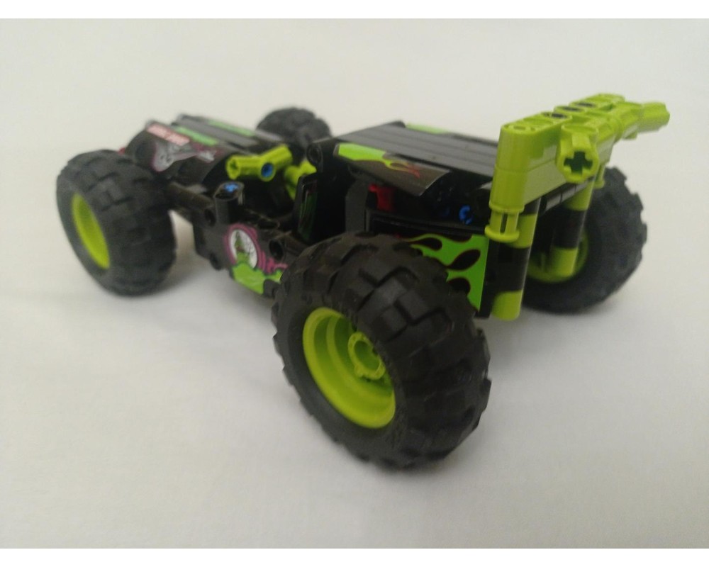 Lego Moc Retro Sport Car 42118 Alternative By Alexgam Rebrickable