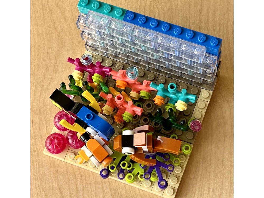 LEGO MOC Disneyland Nemo Submarine Voyage by sabi_wabi | Rebrickable ...