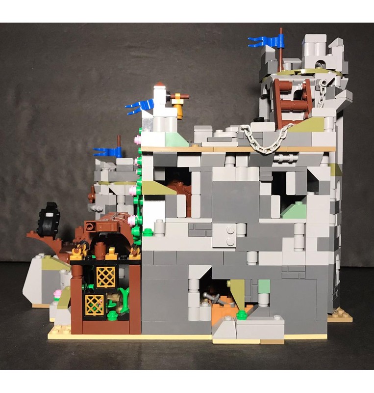 LEGO MOC 31120 - Castle Ruins by MIJbricks | Rebrickable - Build with LEGO
