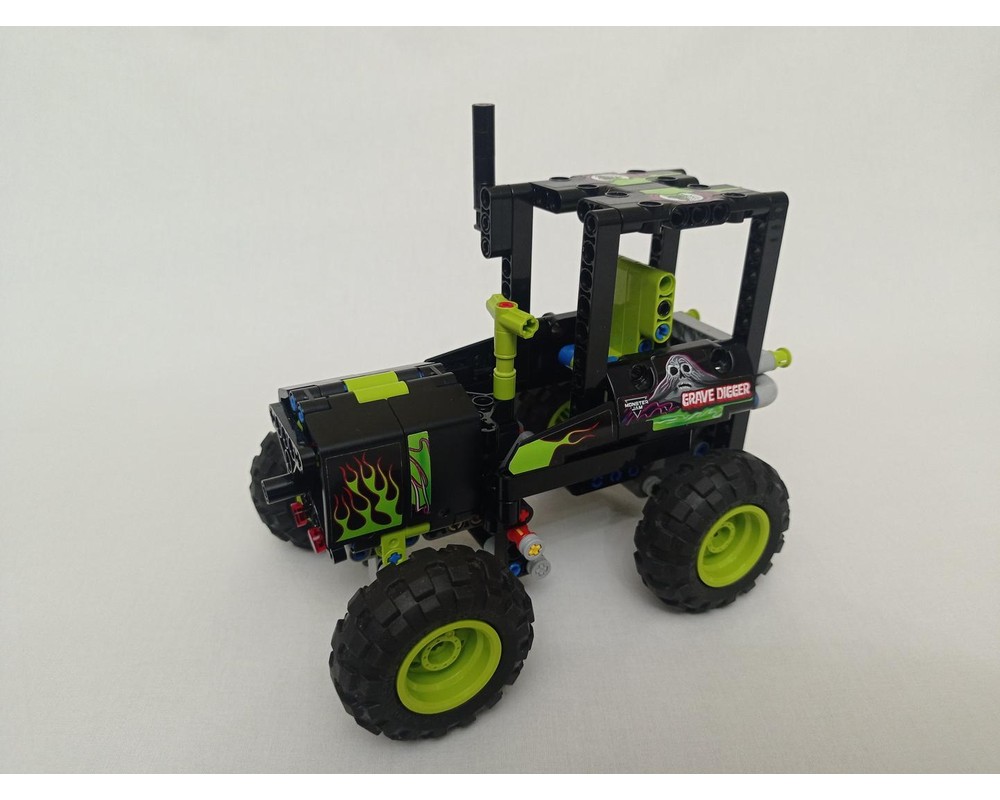 Lego Moc Tractor 42118 Alternative By Erikgs Rebrickable Build With