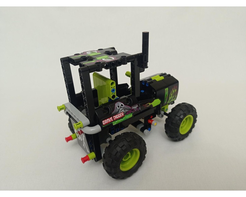 Lego Moc Tractor 42118 Alternative By Erikgs Rebrickable Build With